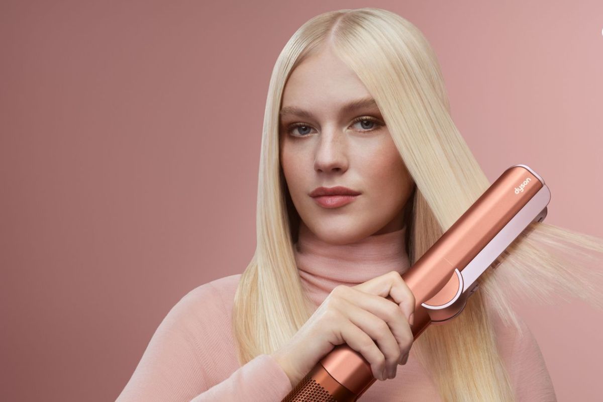 The Gift of Healthy Hair: Dyson Amber Silk — FENNEC